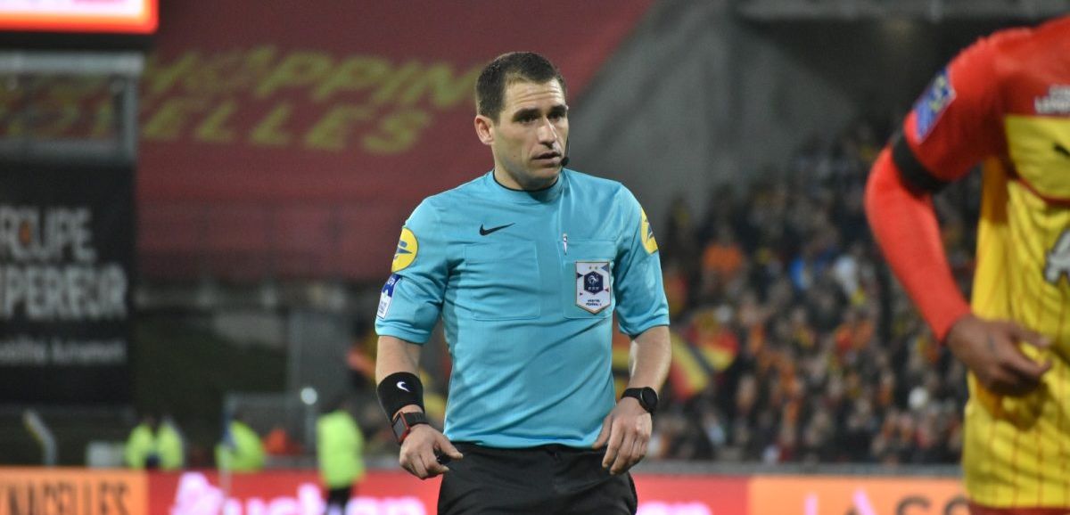 Un arbitre que le RC Lens 2025-2026 connait bien pour le match face au ...
